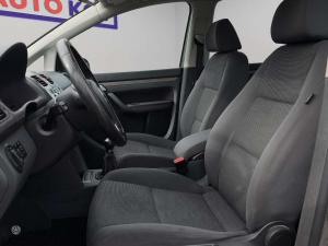 Grey Volkswagen Touran 2008 in Vilnius, with an engine capacity of 1.90 L and mileage of 435 thousand km for 3900 €, photo 14 on AUTOMOTO.COM.LV