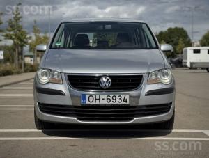 Pelēks Volkswagen Touran 2008 Jelgava, ar dzinēja tilpumu 1.90 L un nobraukumu 0 tūkst. km par 4099 €, foto 6 vietnē AUTOMOTO.COM.LV