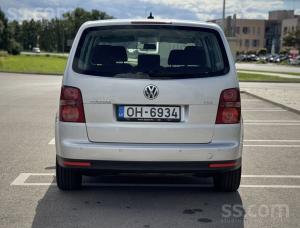 Pelēks Volkswagen Touran 2008 Jelgava, ar dzinēja tilpumu 1.90 L un nobraukumu 0 tūkst. km par 4099 €, foto 7 vietnē AUTOMOTO.COM.LV