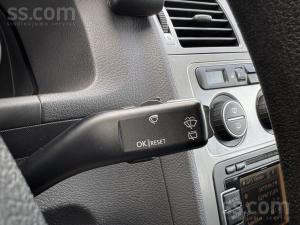 Pelēks Volkswagen Touran 2008 Jelgava, ar dzinēja tilpumu 1.90 L un nobraukumu 0 tūkst. km par 4099 €, foto 16 vietnē AUTOMOTO.COM.LV