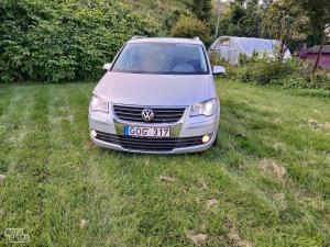 Pelēks Volkswagen Touran 2008 Viļņa, ar dzinēja tilpumu 2.00 L un nobraukumu 438 tūkst. km par 1450 €, foto 3 vietnē AUTOMOTO.COM.LV