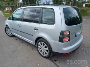 Grey Volkswagen Touran 2008 in Daugavpils, with an engine capacity of 1.90 L and mileage of 0 thousand km for 1950 €, photo 7 on AUTOMOTO.COM.LV