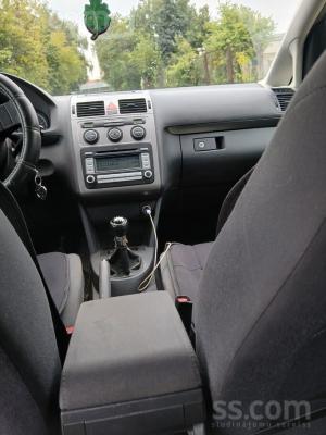 Grey Volkswagen Touran 2008 in Riga, with an engine capacity of 1.90 L and mileage of 0 thousand km for 1600 €, photo 6 on AUTOMOTO.COM.LV