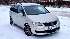 Grey Volkswagen Touran 2008 in Cesis, with an engine capacity of 2.00 L and mileage of 324 thousand km for 2400 €, photo  on AUTOMOTO.COM.LV