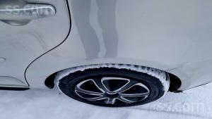 Grey Volkswagen Touran 2008 in Cesis, with an engine capacity of 2.00 L and mileage of 324 thousand km for 2400 €, photo 14 on AUTOMOTO.COM.LV