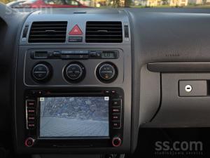 Grey Volkswagen Touran 2008 in Tukums, with an engine capacity of 1.40 L and mileage of 265 thousand km for 2990 €, photo 11 on AUTOMOTO.COM.LV