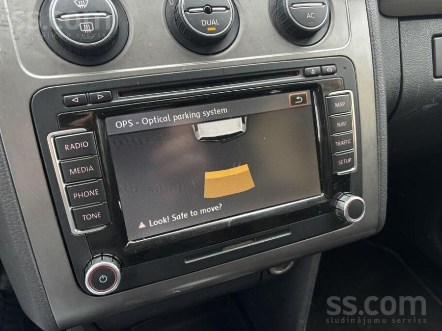 Pelēks Volkswagen Touran 2008 Dobele, ar dzinēja tilpumu 1.90 L un nobraukumu 270 tūkst. km par 2350 €, foto 10 vietnē AUTOMOTO.COM.LV