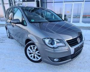 Pelēks Volkswagen Touran 2009 Viļņa, ar dzinēja tilpumu 1.90 L un nobraukumu 240 tūkst. km par 4850 €, foto 9 vietnē AUTOMOTO.COM.LV