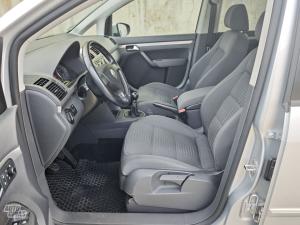 Pelēks Volkswagen Touran 2009 Viļņa, ar dzinēja tilpumu 1.40 L un nobraukumu 139 tūkst. km par 4100 €, foto 13 vietnē AUTOMOTO.COM.LV