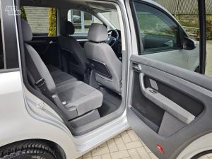 Pelēks Volkswagen Touran 2009 Viļņa, ar dzinēja tilpumu 1.40 L un nobraukumu 139 tūkst. km par 4100 €, foto 24 vietnē AUTOMOTO.COM.LV