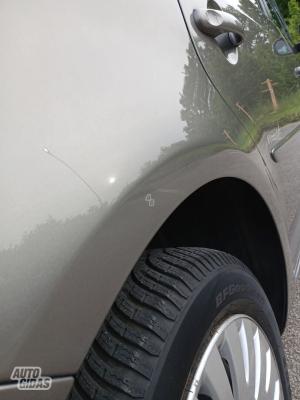 Pelēks Volkswagen Touran 2009 Mažeikiai, ar dzinēja tilpumu 1.90 L un nobraukumu 271 tūkst. km par 4199 €, foto 18 vietnē AUTOMOTO.COM.LV