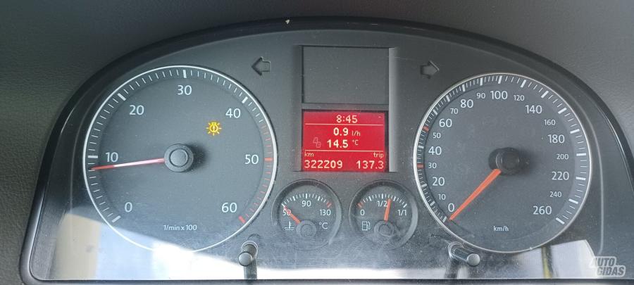 Grey Volkswagen Touran 2009 in Vilnius, with an engine capacity of 2.00 L and mileage of 322 thousand km for 1899 €, photo 10 on AUTOMOTO.COM.LV