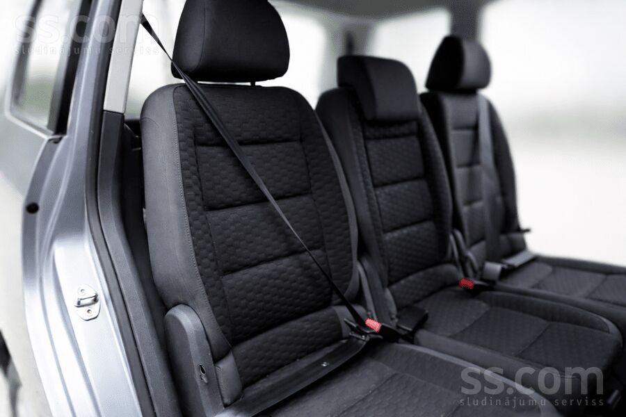 Pelēks Volkswagen Touran 2009 Rīga, ar dzinēja tilpumu 1.90 L un nobraukumu 280 tūkst. km par 4990 €, foto 7 vietnē AUTOMOTO.COM.LV
