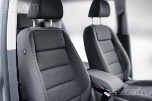 Pelēks Volkswagen Touran 2009 Rīga, ar dzinēja tilpumu 1.90 L un nobraukumu 280 tūkst. km par 4990 €, foto 9 vietnē AUTOMOTO.COM.LV