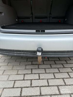 Pelēks Volkswagen Touran 2009 Mažeikiai, ar dzinēja tilpumu 1.90 L un nobraukumu 252 tūkst. km par 3950 €, foto 34 vietnē AUTOMOTO.COM.LV