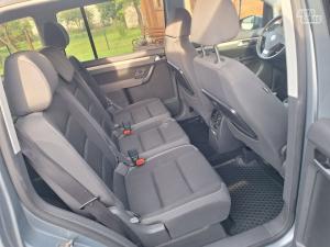 Pelēks Volkswagen Touran 2009 Mažeikiai, ar dzinēja tilpumu 1.90 L un nobraukumu 289 tūkst. km par 4150 €, foto 13 vietnē AUTOMOTO.COM.LV