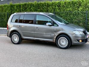 Pelēks Volkswagen Touran 2009 Kauņa, ar dzinēja tilpumu 1.90 L un nobraukumu 500 tūkst. km par 799 €, foto 11 vietnē AUTOMOTO.COM.LV