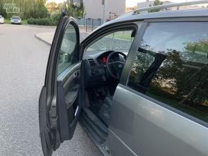 Pelēks Volkswagen Touran 2009 Kauņa, ar dzinēja tilpumu 1.90 L un nobraukumu 500 tūkst. km par 799 €, foto 16 vietnē AUTOMOTO.COM.LV