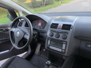 Pelēks Volkswagen Touran 2009 Kauņa, ar dzinēja tilpumu 1.90 L un nobraukumu 500 tūkst. km par 799 €, foto 25 vietnē AUTOMOTO.COM.LV