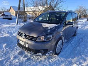 Pelēks Volkswagen Touran 2010 Kupiškis, ar dzinēja tilpumu 2.00 L un nobraukumu 231 tūkst. km par 4600 €, foto  vietnē AUTOMOTO.COM.LV