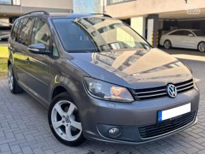 Grey Volkswagen Touran 2010 in Kaunas, with an engine capacity of 2.00 L and mileage of 451 thousand km for 3750 €, photo 7 on AUTOMOTO.COM.LV