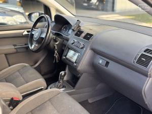 Grey Volkswagen Touran 2010 in Kaunas, with an engine capacity of 2.00 L and mileage of 451 thousand km for 3750 €, photo 20 on AUTOMOTO.COM.LV