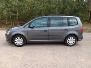 Pelēks Volkswagen Touran 2010 Rīga, ar dzinēja tilpumu 1.40 L un nobraukumu 217 tūkst. km par 4800 €, foto 3 vietnē AUTOMOTO.COM.LV