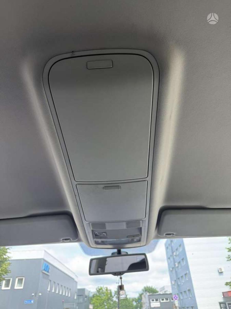 Grey Volkswagen Touran 2010 in Kaunas, with an engine capacity of 1.60 L and mileage of 198 thousand km for 6250 €, photo 14 on AUTOMOTO.COM.LV