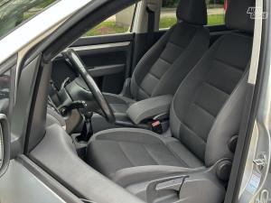 Pelēks Volkswagen Touran 2010 Kauņa, ar dzinēja tilpumu 1.90 L un nobraukumu 364 tūkst. km par 3950 €, foto 28 vietnē AUTOMOTO.COM.LV