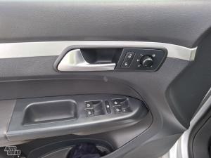 Pelēks Volkswagen Touran 2010 Viļņa, ar dzinēja tilpumu 19.00 L un nobraukumu 247 tūkst. km par 4100 €, foto 11 vietnē AUTOMOTO.COM.LV