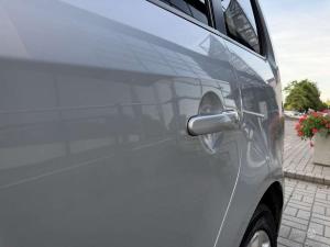Pelēks Volkswagen Touran 2010 Viļņa, ar dzinēja tilpumu 2.00 L un nobraukumu 289 tūkst. km par 3500 €, foto 18 vietnē AUTOMOTO.COM.LV
