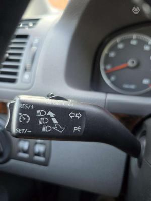 Grey Volkswagen Touran 2010 in Marijampole, with an engine capacity of 1.39 L and mileage of 212 thousand km for 4650 €, photo 22 on AUTOMOTO.COM.LV