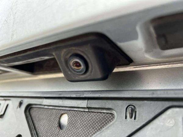 Grey Volkswagen Touran 2010 in Siauliai, with an engine capacity of 1.39 L and mileage of 220 thousand km for 4900 €, photo 10 on AUTOMOTO.COM.LV