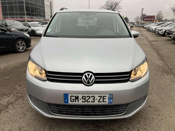 Pelēks Volkswagen Touran 2011 Tauragė, ar dzinēja tilpumu 1.39 L un nobraukumu 189 tūkst. km par 4700 €, foto 2 vietnē AUTOMOTO.COM.LV