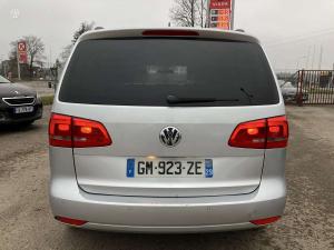 Pelēks Volkswagen Touran 2011 Tauragė, ar dzinēja tilpumu 1.39 L un nobraukumu 189 tūkst. km par 4700 €, foto 4 vietnē AUTOMOTO.COM.LV