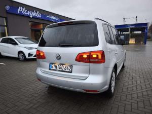 Pelēks Volkswagen Touran 2011 Tauragė, ar dzinēja tilpumu 1.97 L un nobraukumu 276 tūkst. km par 4900 €, foto 4 vietnē AUTOMOTO.COM.LV