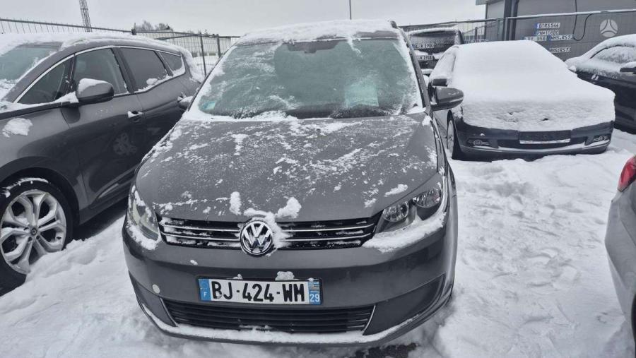 Pelēks Volkswagen Touran 2011 Marijampole, ar dzinēja tilpumu 1.60 L un nobraukumu 278 tūkst. km par 4585 €, foto 2 vietnē AUTOMOTO.COM.LV