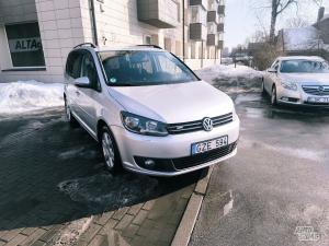 Pelēks Volkswagen Touran 2011 Šauļi, ar dzinēja tilpumu 1.60 L un nobraukumu 288 tūkst. km par 4650 €, foto 4 vietnē AUTOMOTO.COM.LV