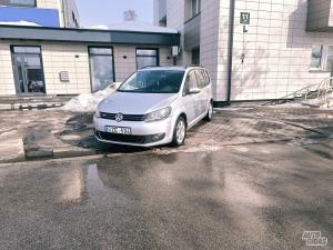 Pelēks Volkswagen Touran 2011 Šauļi, ar dzinēja tilpumu 1.60 L un nobraukumu 288 tūkst. km par 4650 €, foto 8 vietnē AUTOMOTO.COM.LV