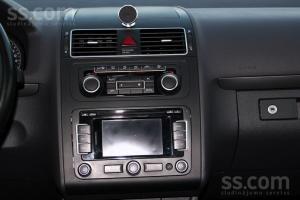 Pelēks Volkswagen Touran 2011 Rēzekne, ar dzinēja tilpumu 1.60 L un nobraukumu 306 tūkst. km par 6500 €, foto 12 vietnē AUTOMOTO.COM.LV