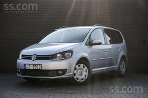 Grey Volkswagen Touran 2011 in Riga, with an engine capacity of 1.60 L and mileage of 283 thousand km for 6490 €, photo  on AUTOMOTO.COM.LV