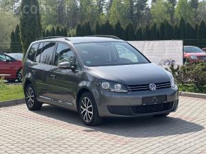 Серый Фольксваген Туран 2011 в Цесис, объемом двигателя 2.00 л и пробегом 218 тыс. км за 7550 €, фото 5 на AUTOMOTO.COM.LV