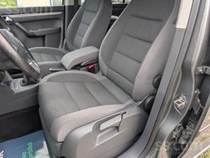 Grey Volkswagen Touran 2011 in Riga, with an engine capacity of 1.40 L and mileage of 194 thousand km for 5700 €, photo 23 on AUTOMOTO.COM.LV