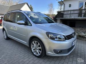 Pelēks Volkswagen Touran 2011 Šilutė, ar dzinēja tilpumu 1.60 L un nobraukumu 280 tūkst. km par 5800 €, foto 3 vietnē AUTOMOTO.COM.LV