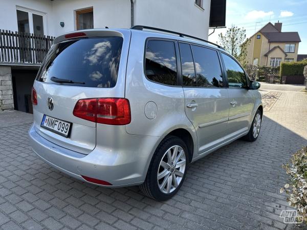 Pelēks Volkswagen Touran 2011 Šilutė, ar dzinēja tilpumu 1.60 L un nobraukumu 280 tūkst. km par 5800 €, foto 3 vietnē AUTOMOTO.COM.LV