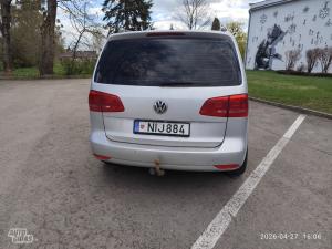 Pelēks Volkswagen Touran 2011 Kauņa, ar dzinēja tilpumu 1.60 L un nobraukumu 297 tūkst. km par 5200 €, foto 8 vietnē AUTOMOTO.COM.LV