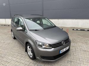 Grey Volkswagen Touran 2011 in Siauliai, with an engine capacity of 1.39 L and mileage of 208 thousand km for 3690 €, photo 7 on AUTOMOTO.COM.LV