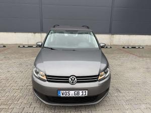 Grey Volkswagen Touran 2011 in Siauliai, with an engine capacity of 1.39 L and mileage of 208 thousand km for 3690 €, photo 10 on AUTOMOTO.COM.LV