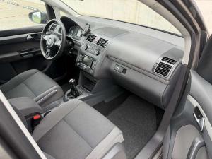 Grey Volkswagen Touran 2011 in Siauliai, with an engine capacity of 1.39 L and mileage of 208 thousand km for 3690 €, photo 20 on AUTOMOTO.COM.LV