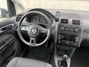 Grey Volkswagen Touran 2011 in Siauliai, with an engine capacity of 1.39 L and mileage of 208 thousand km for 3690 €, photo 24 on AUTOMOTO.COM.LV